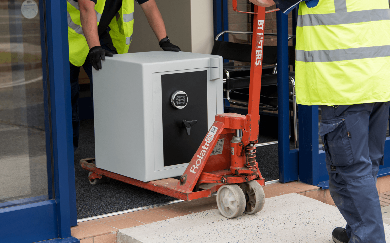 Nationwide Safes Removal